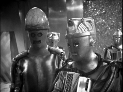 Doctor Who: The Tomb of the Cybermen Review – Hogan Reviews