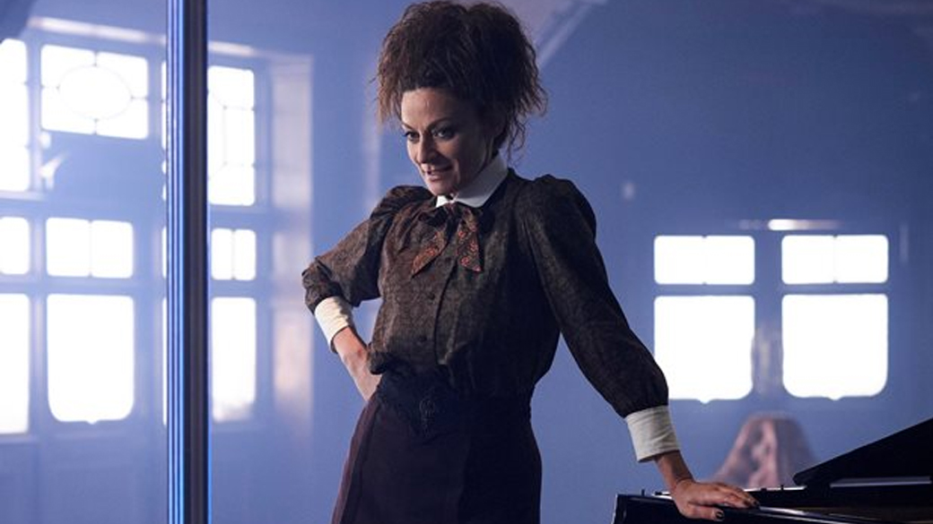 Doctor Who: Extremis / The Pyramid at the End of the World / The Lie of ...