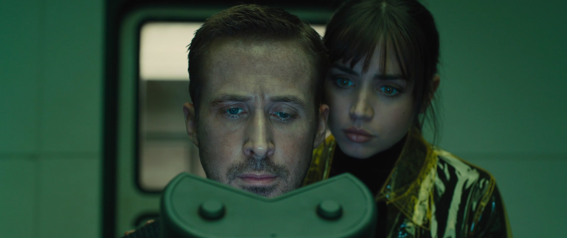 Blade Runner 2049 Review – Hogan Reviews