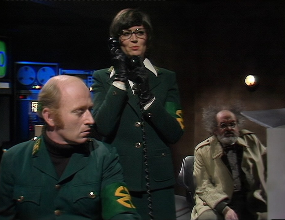 Doctor Who: Robot Review – Hogan Reviews
