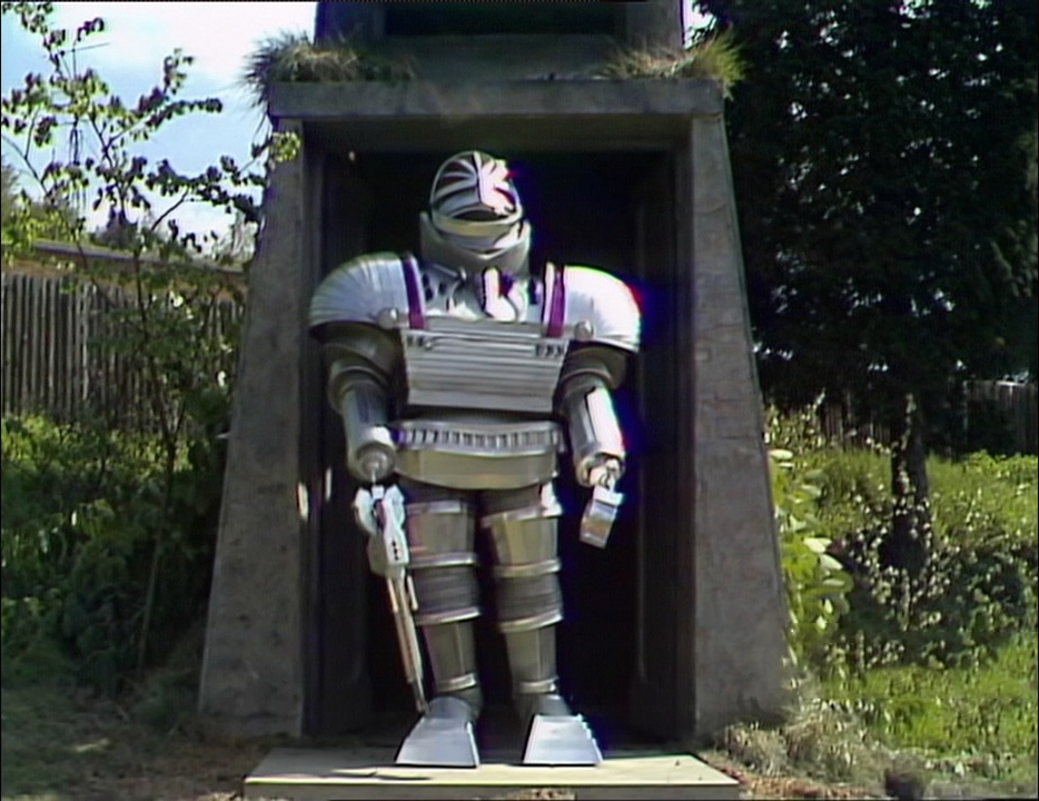 Doctor Who: Robot Review – Hogan Reviews